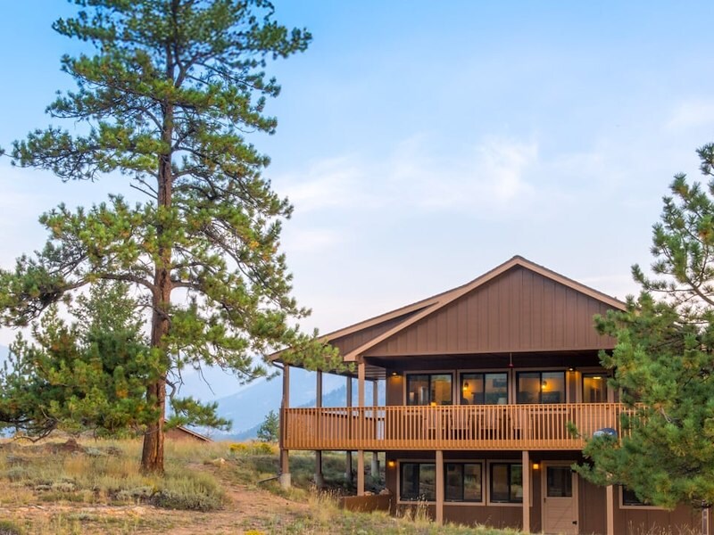 Rocky Mountain Cabins: Where to Stay for Summer Adventure | YMCA of the ...