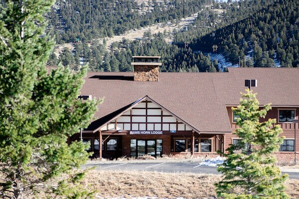 Colorado Mountain Lodges | YMCA of the Rockies