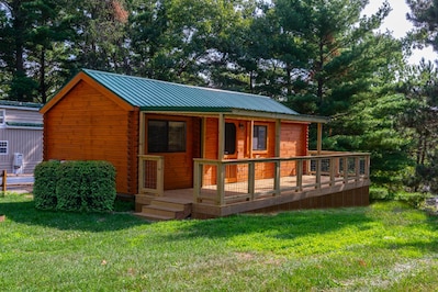 Jellystone Park™ Warrens