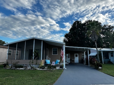 Manufactured Homes in Lakeland, Florida | Ariana Village