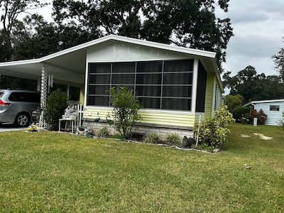 Manufactured Homes in Lakeland, Florida | Ariana Village