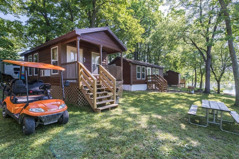 Jellystone Park™ Cleveland Sandusky Outdoor Family Glamping and Camping ...