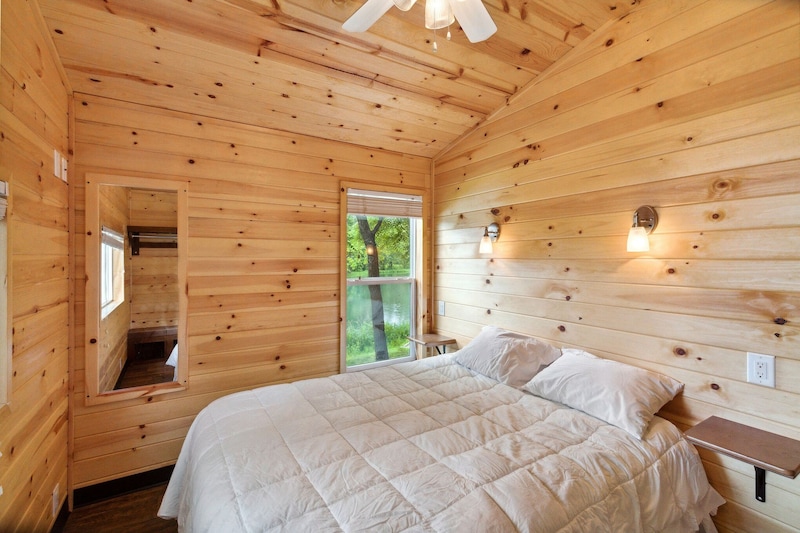 Jellystone Park™ Cleveland Sandusky Outdoor Family Glamping and Camping ...