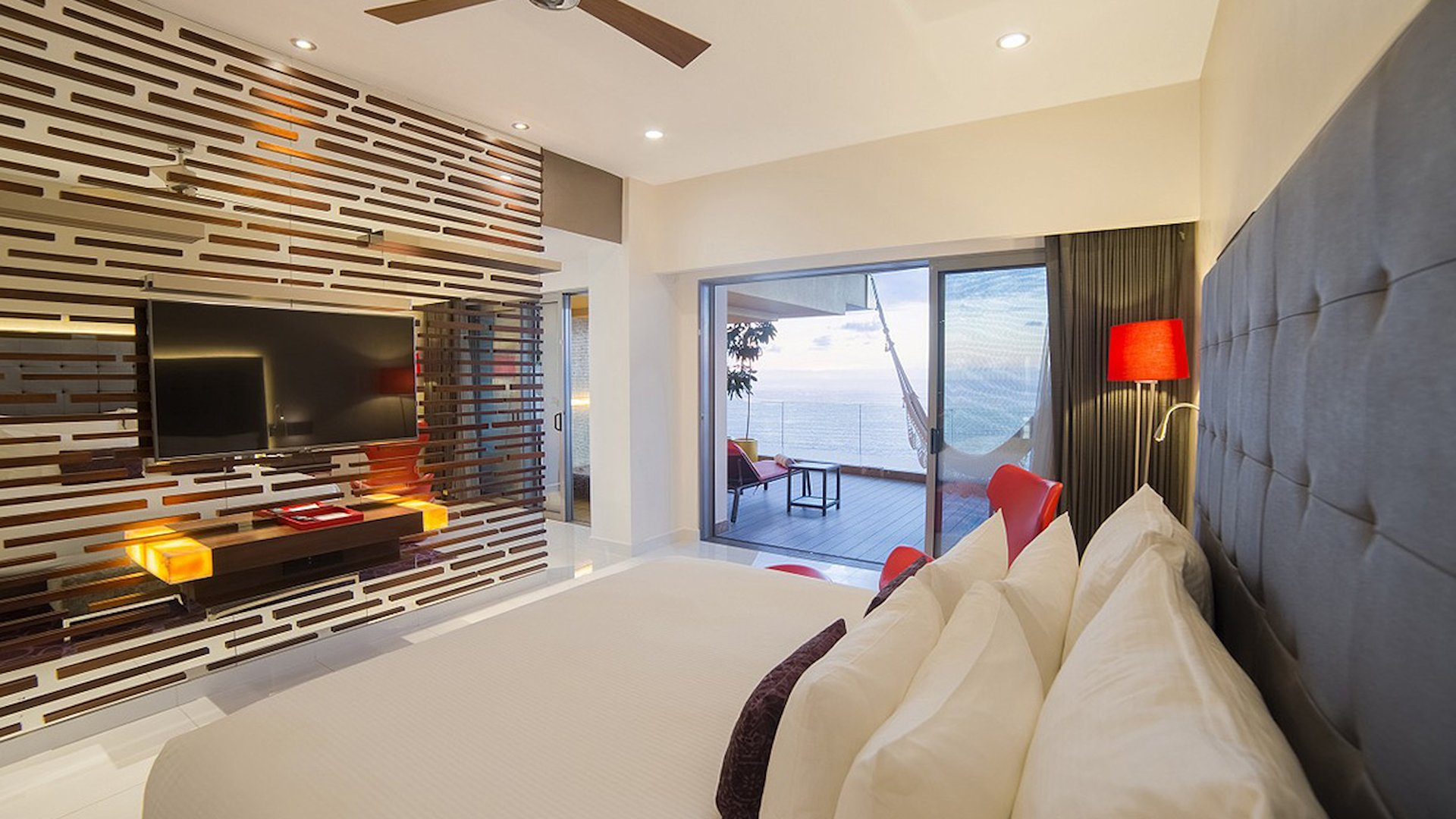 Hotel Mousai Puerto Vallarta Wedding Packages | Destination Weddings