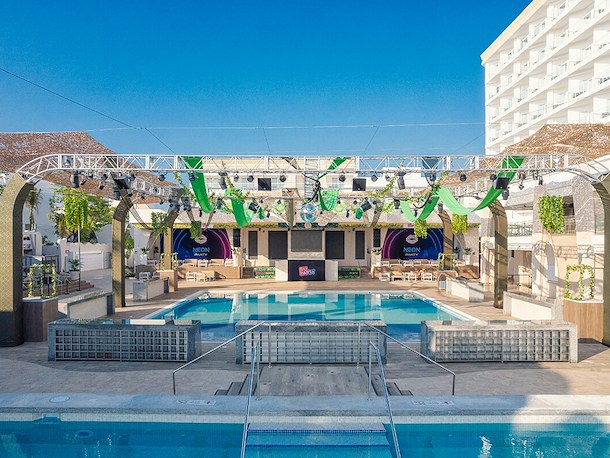 Riu Caribe, Cancun Wedding Packages | Destination Weddings