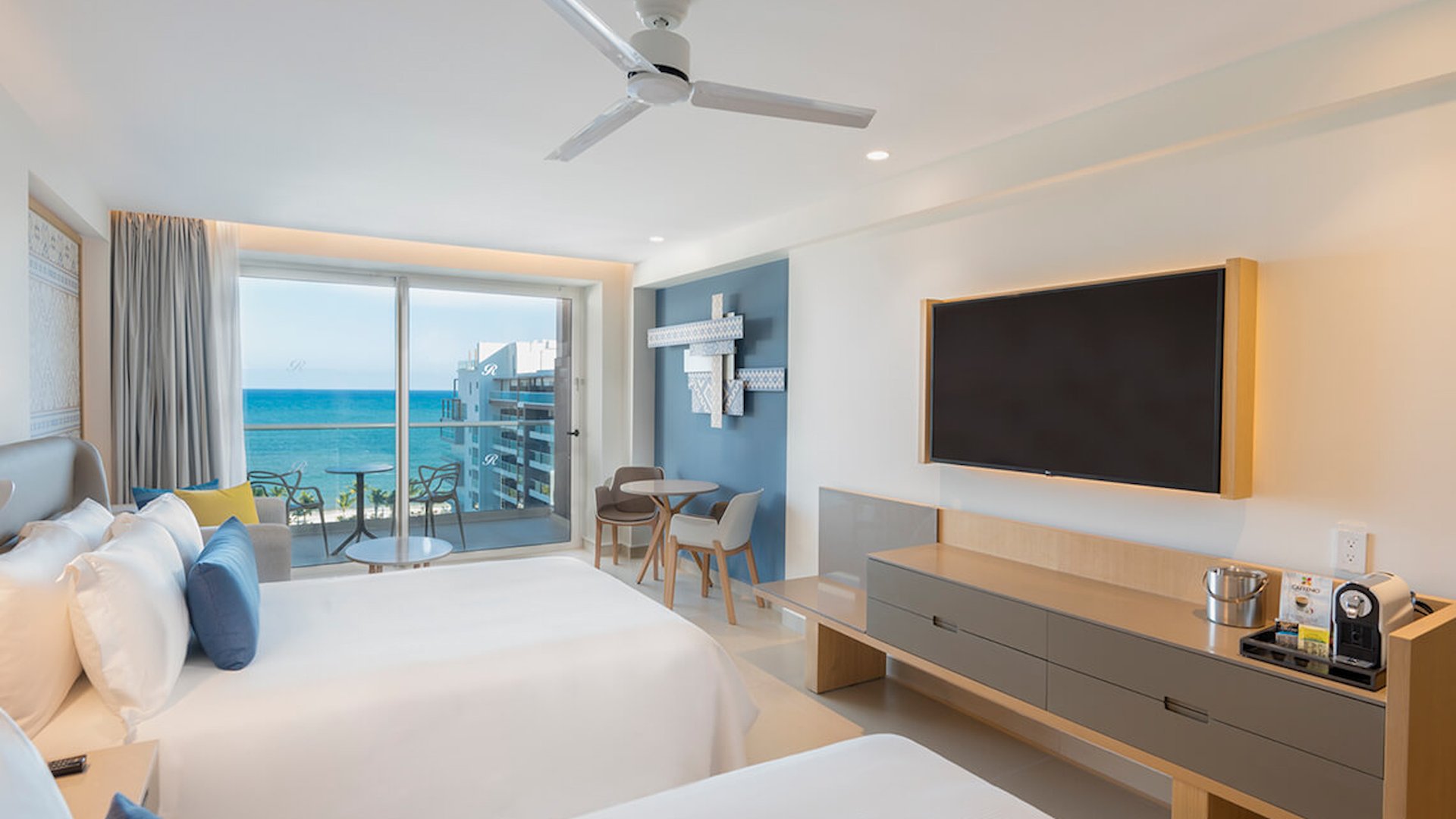 Royalton Splash Riviera Cancun Wedding Packages | Destination Weddings