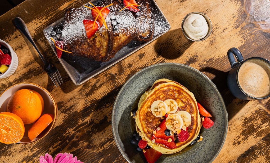 Events in Phoenix - Blue Hound Kitchen & Cocktails