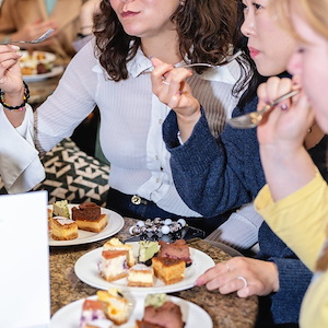 Cascade Bar | Vienna Marriott Restaurants