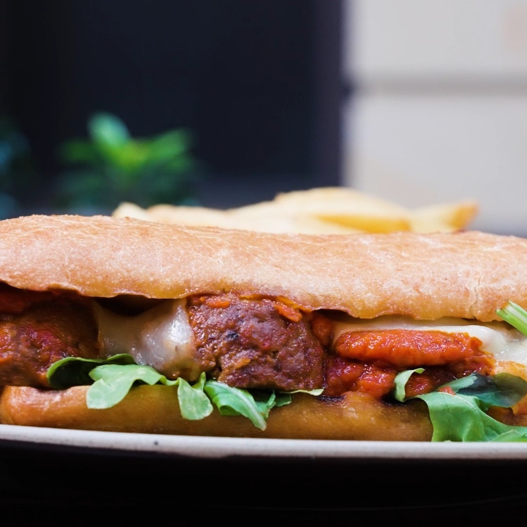 Beer Garden & Gastro-Pub | Customs House Bar