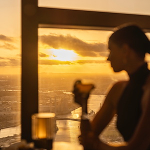 Cameo Bar | Level 80 Cocktail Bar at The Ritz-Carlton, Melbourne