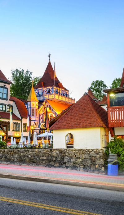 Helen GA Hotels | The Riverbend Hotel and Cabins