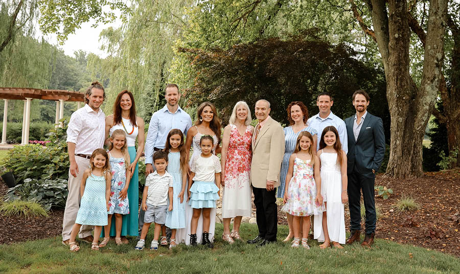 Hosting the Perfect Family Reunion