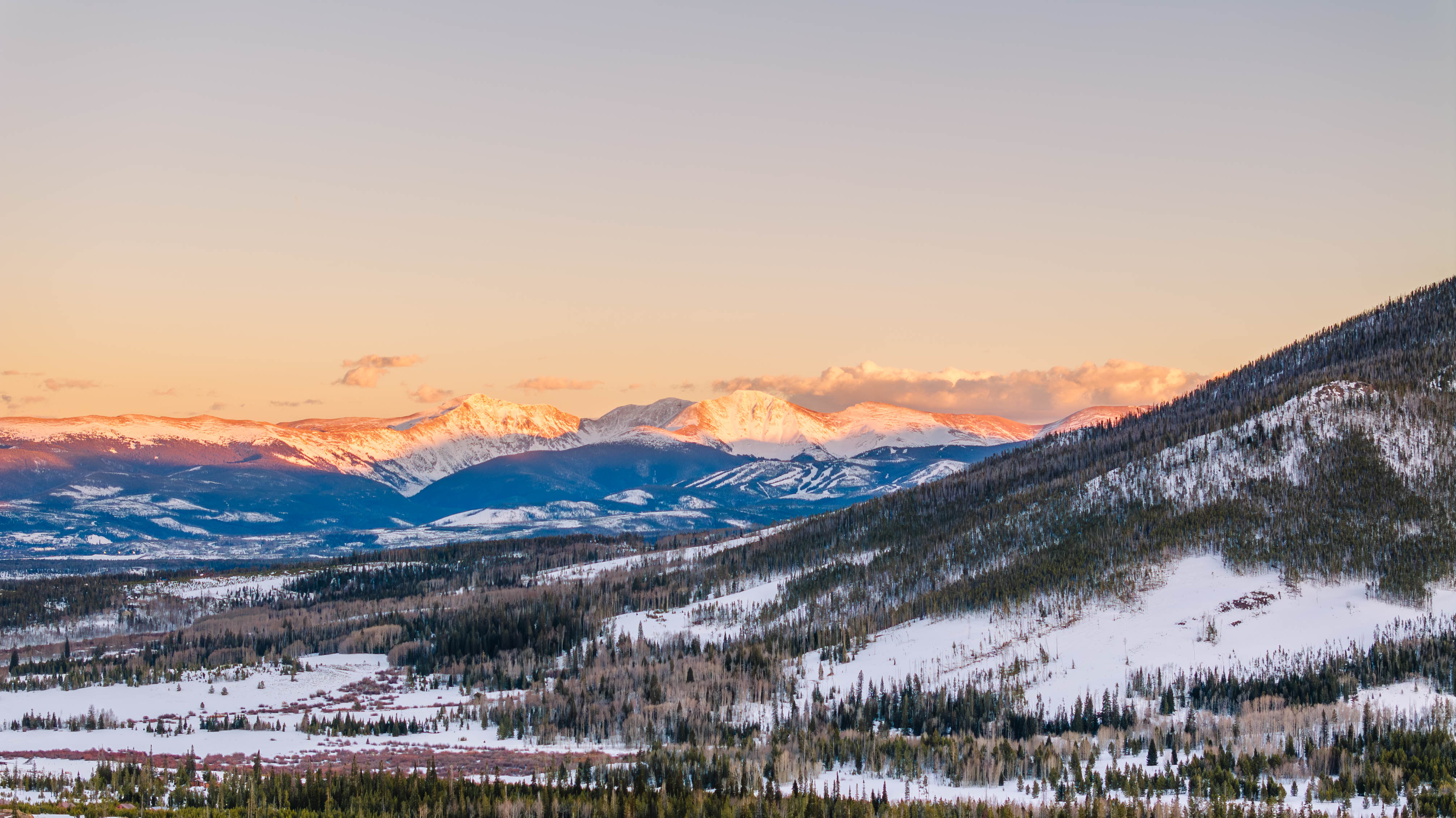 Alpenglow Guided Snowshoe Hike at Snow Mountain Ranch
